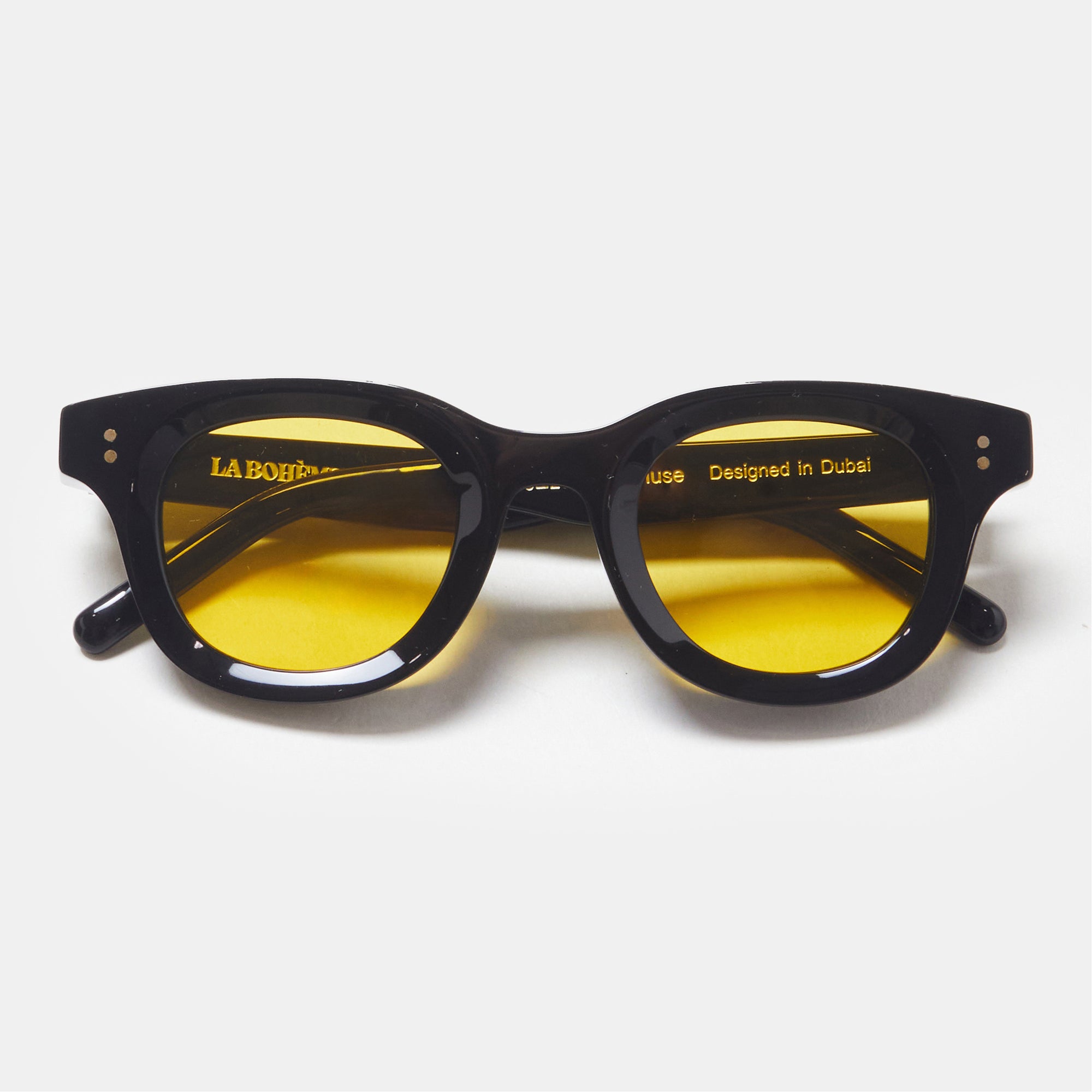Buy Muse Ombre & Experience Timeless Elegance in Sunglasses